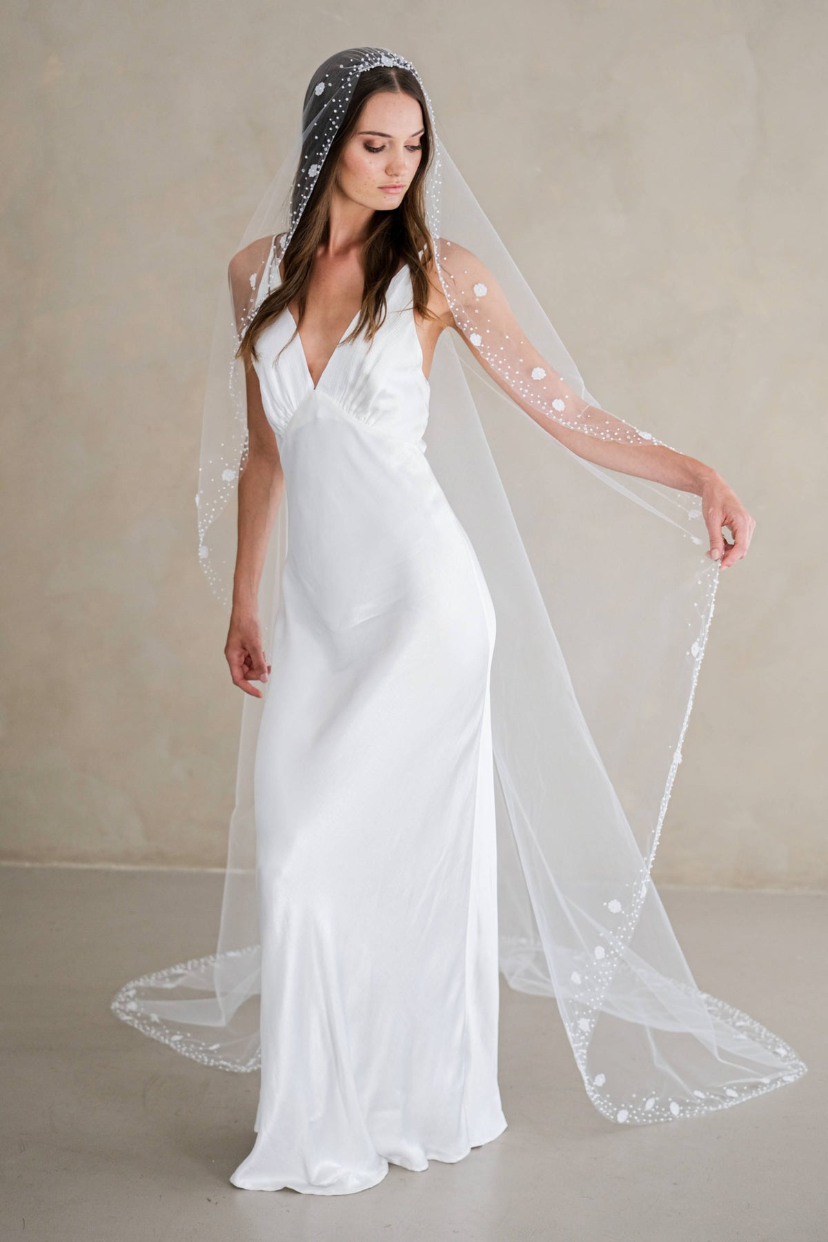 Pearl Wedding Veils Collection